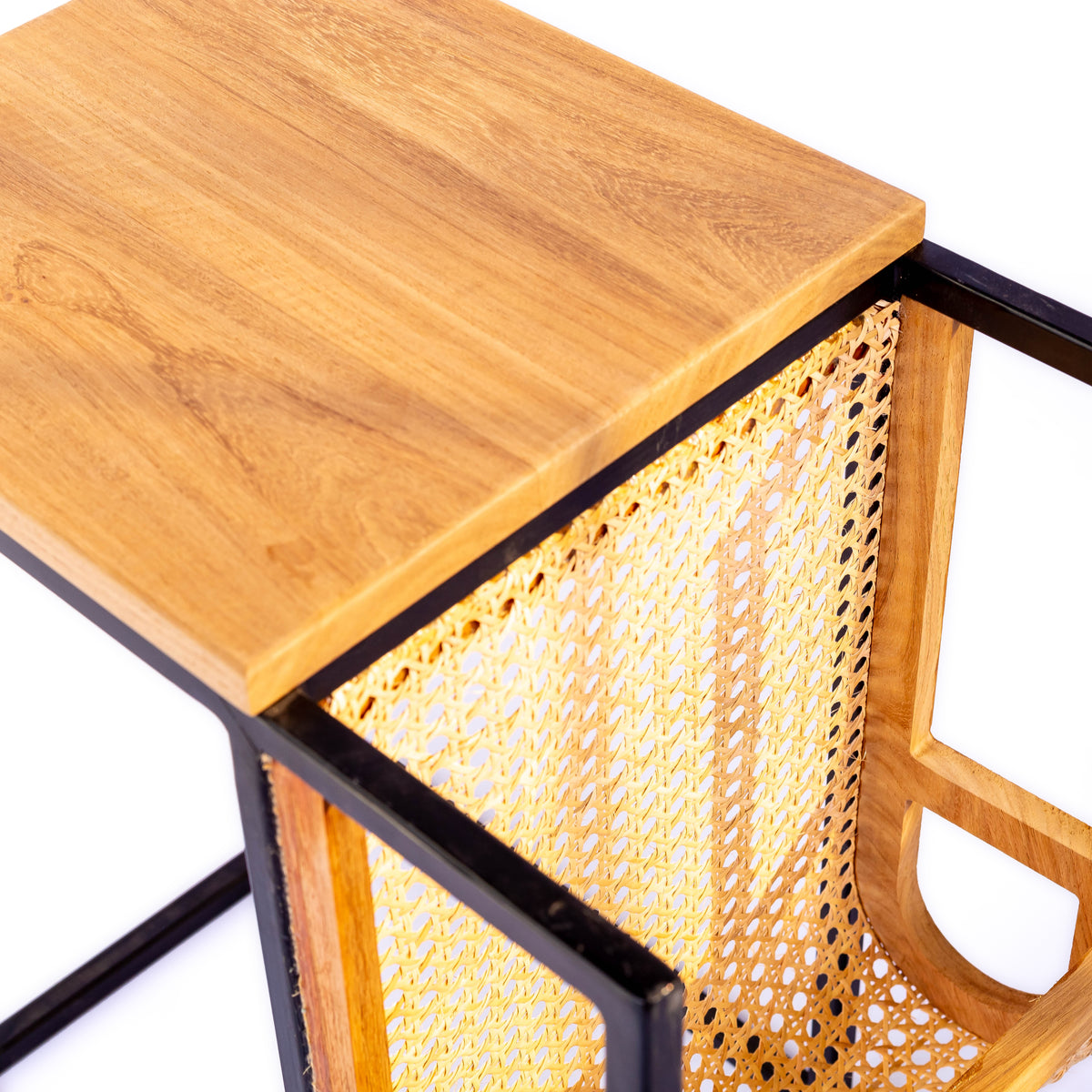 MAGAZINE SIDE TABLE | Baka Home